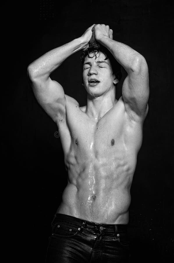 Nat model stock afbeelding. Image of gewicht, lichaam - 18313911