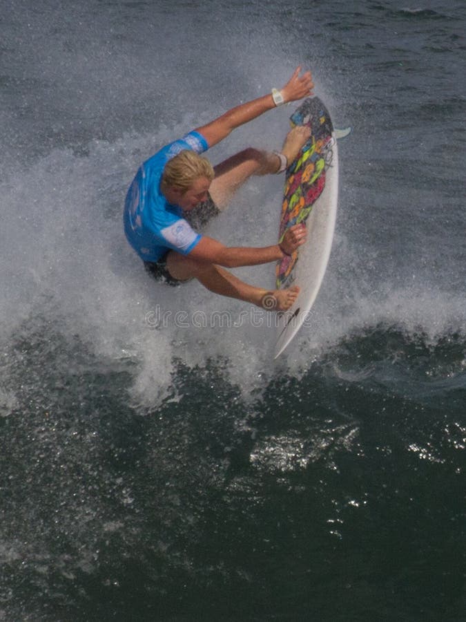 Nat Young editorial image. Image of leffanta, crown, aerial - 22207410