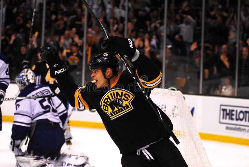 Nathan Horton Boston Bruins Editorial Stock Image - Image of bruins ...