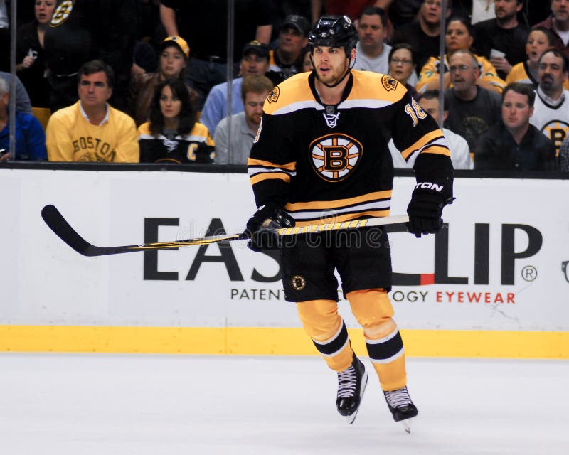 Nathan Horton Boston Bruins Editorial Image - Image of jersey, athlete ...