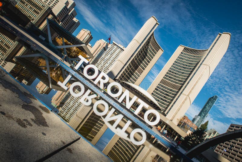 Nathan Phillips Square in Toronto Editorial Stock Photo - Image of ...