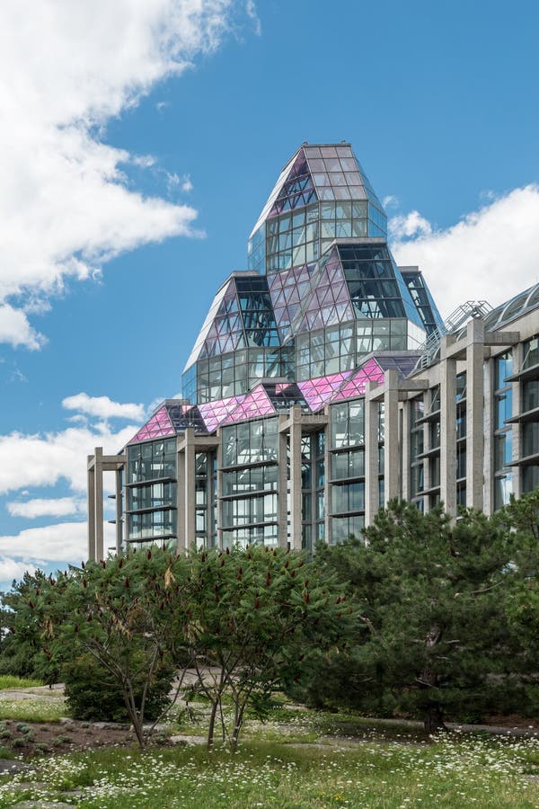 National Gallery of Canada editorial stock image. Image of canada ...