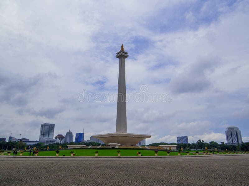 National Monument, Jakarta, Indonesia Editorial Image - Image of clouds ...