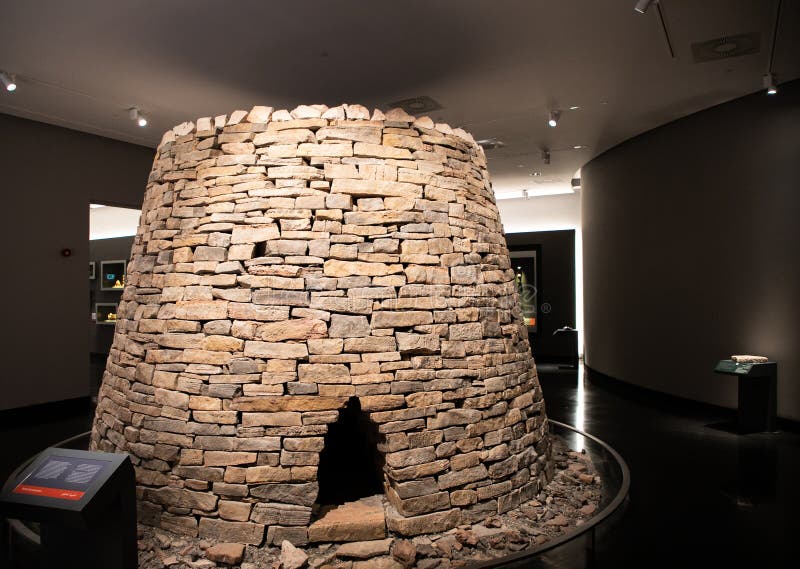 National Museum Muscat, Oman Editorial Photo - Image of museum, sultan ...