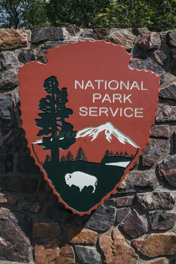 National Park Service Entry Sign Editorial Stock Photo - Image of text ...
