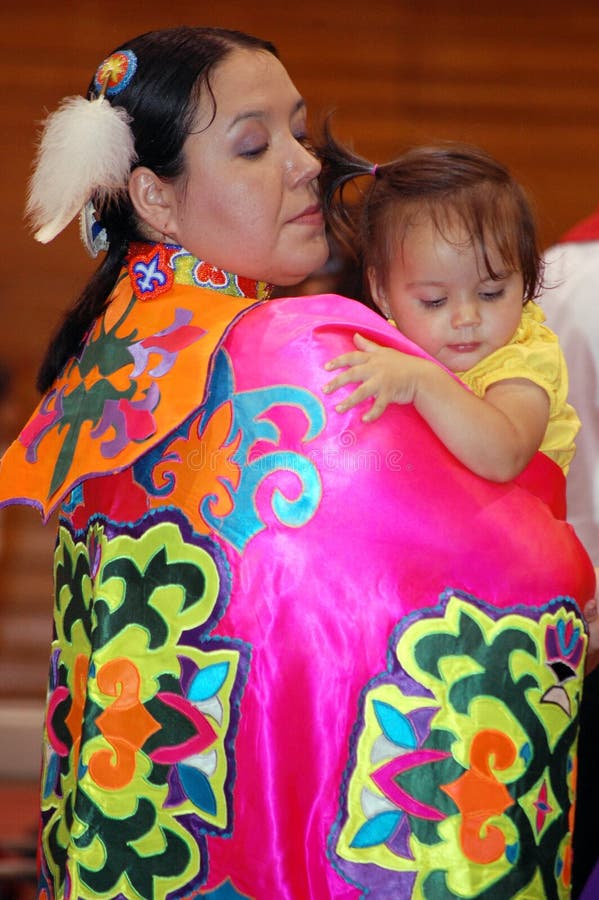 Native American Mother and Child Editorial Image - Image of group ...