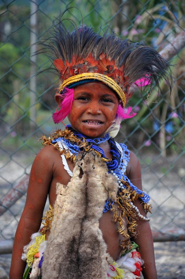 Native Embera Woman, Panama Editorial Photography - Image of tribe ...