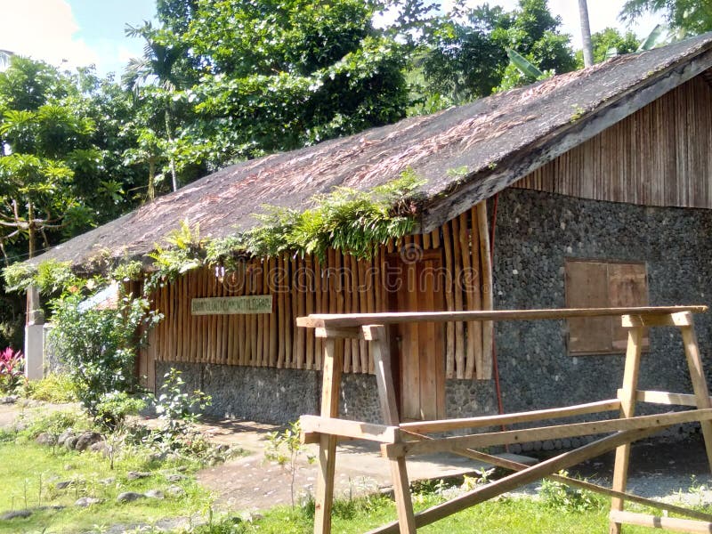 Philippine Native Houses Native House Resort By Cocotel At Panagsama