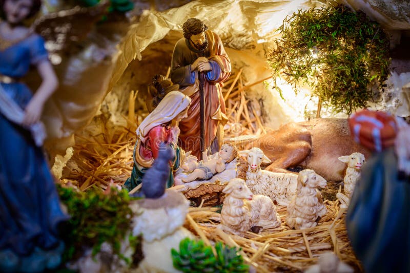 Nativity Scene with Baby Jesus, Mary, Joseph, and Shepherds Surrounded ...