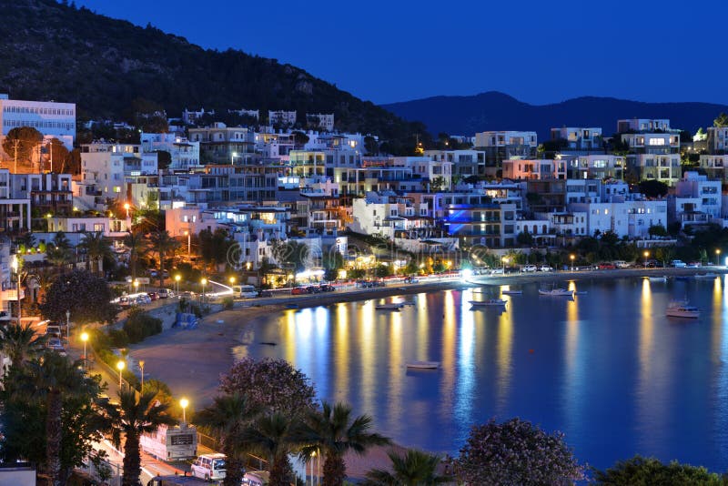 Nattsikt Av Bodrum, Turkiet Redaktionell Arkivfoto - Bild av sikt ...