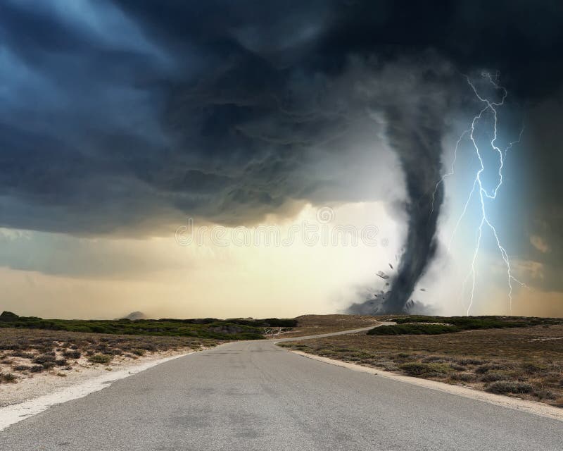 Man in kilt stock image. Image of fitness, exercising - 32285789
