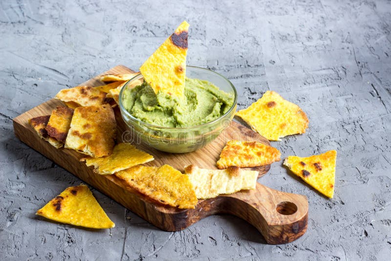 Natural Fresh Guacamole Dip Stock Image - Image of pepper, salt: 89135341