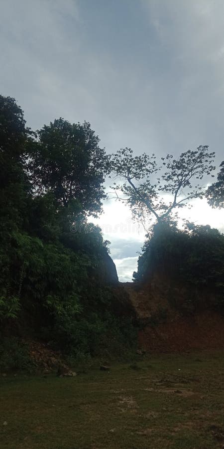 Natural gap stock image. Image of natural, aborigi, light - 204048033