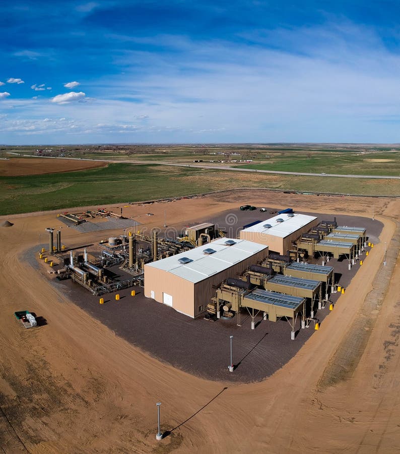 Natural Gas Processing and Storage Facility Stock Image - Image of ...