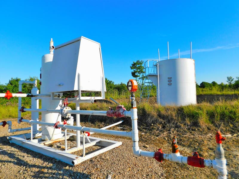 Well Stock Photos - Download 443,695 Royalty Free Photos