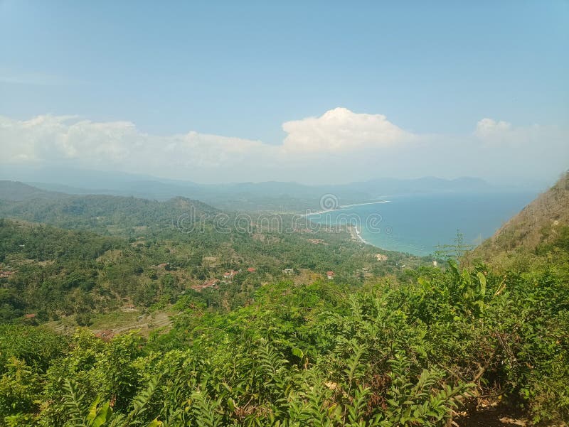 Natural Landscape: Plateau on the Edge of the Bay Stock Image - Image ...