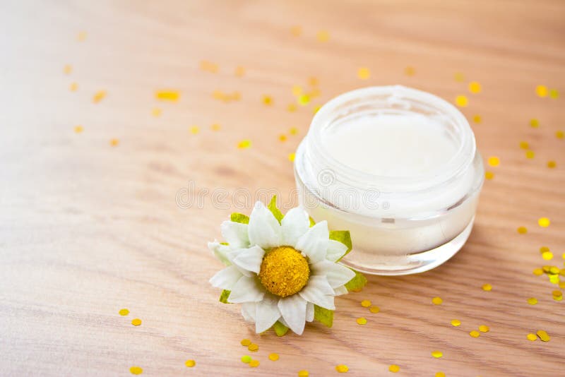 Natural Organic Beauty Lotion/moisturizer Stock Photo - Image of parfum ...