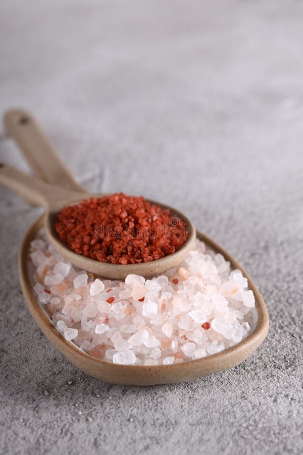 Natural pink Hawaiian salt stock image. Image of health - 253339095