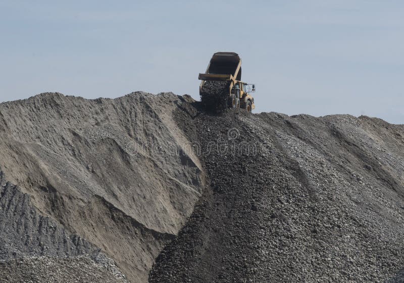 Natural Resource Sand and Gravel Stock Image - Image of engineering ...