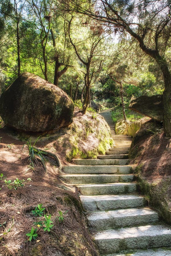 86+ Natural stone stairs Free Stock Photos - StockFreeImages