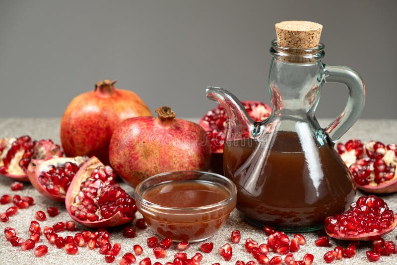 Natural Traditional Pomegranate Vinegar in Vinegar Cruet. Stock Photo - Image of dish, bowl ...