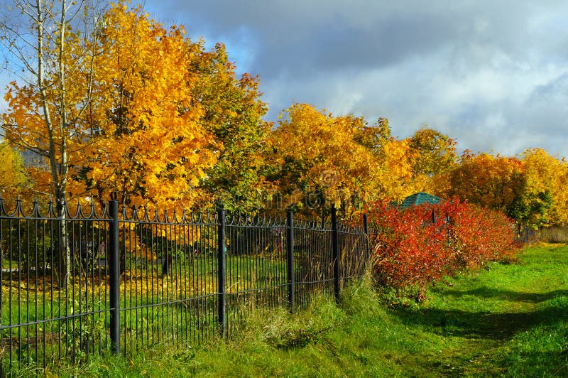 Nature automnale, paysage photo stock. Image du place - 127721908