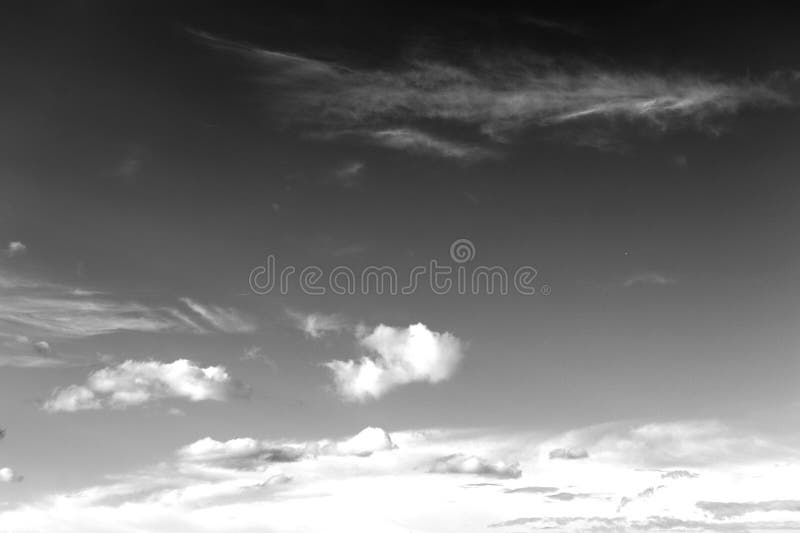 Nature Background 3981 Sky with Diffuse Clouds in Black and White Stock ...