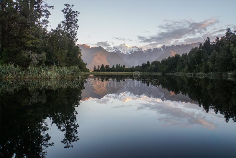 Mirror Lake Nature Landscape of Lake Matheson with Reflection Sunset ...