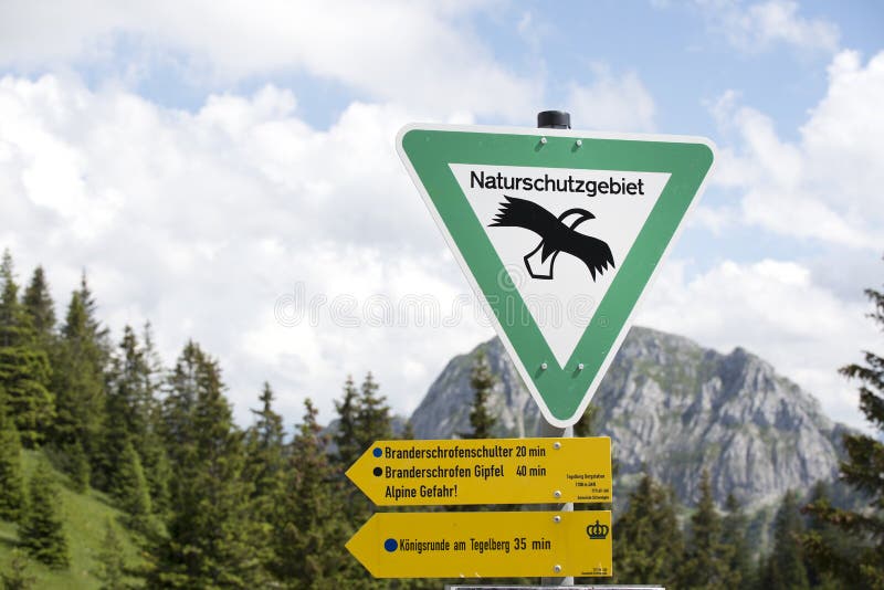 Naturzeichen Tegelberg stockfoto. Bild von bedenken, symbol - 76908462