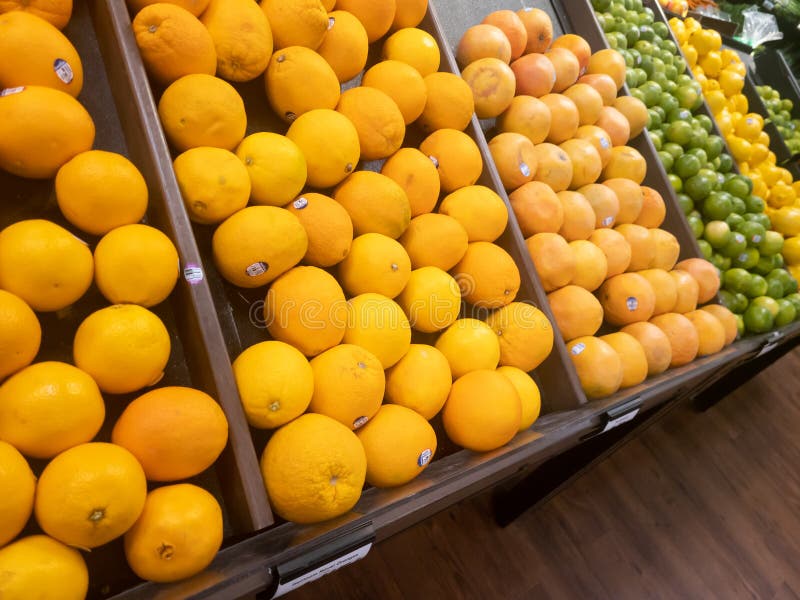 809 Oranges Display Store Stock Photos - Free & Royalty-Free Stock ...