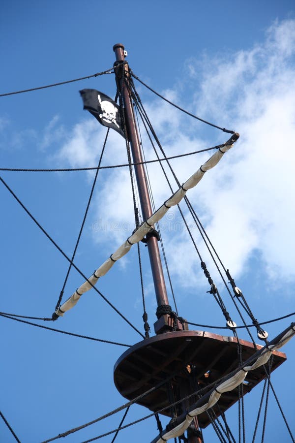 Nave de pirata foto de archivo. Imagen de ornamento, pirata - 7609300