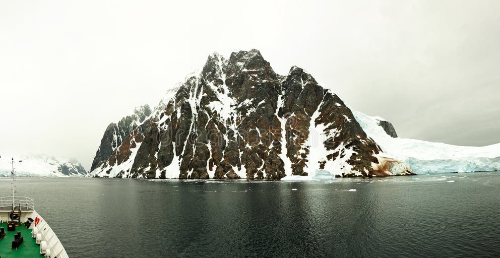 Navigating De Gerlache Strait, Antarctica Stock Image - Image of ...