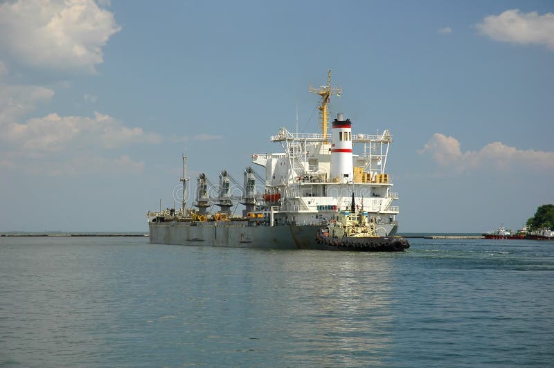 Navio Da Draga Que Trabalha No Mar Foto de Stock - Imagem de sedimento ...