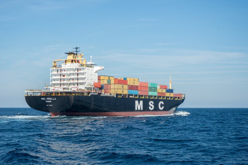 Navire Porte-conteneurs MSC Mirella Image éditorial - Image du ...