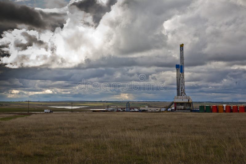 Prairie oil drilling rig stock photo. Image of drilling - 11217046