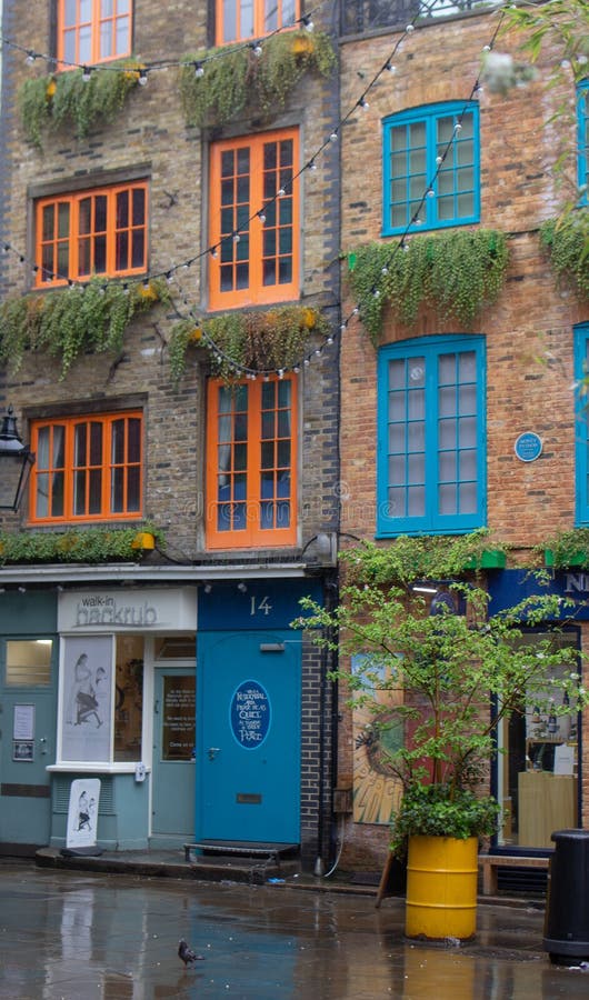 Neals Yard in London editorial photography. Image of yard - 320627132