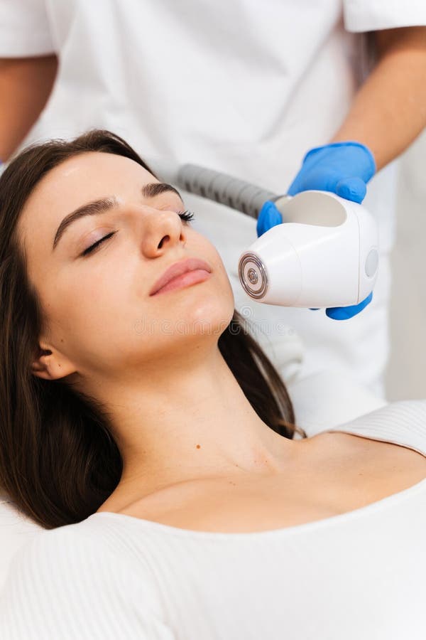 Needle-free Rf-lifting Process. Face-lifting with Help of Special ...