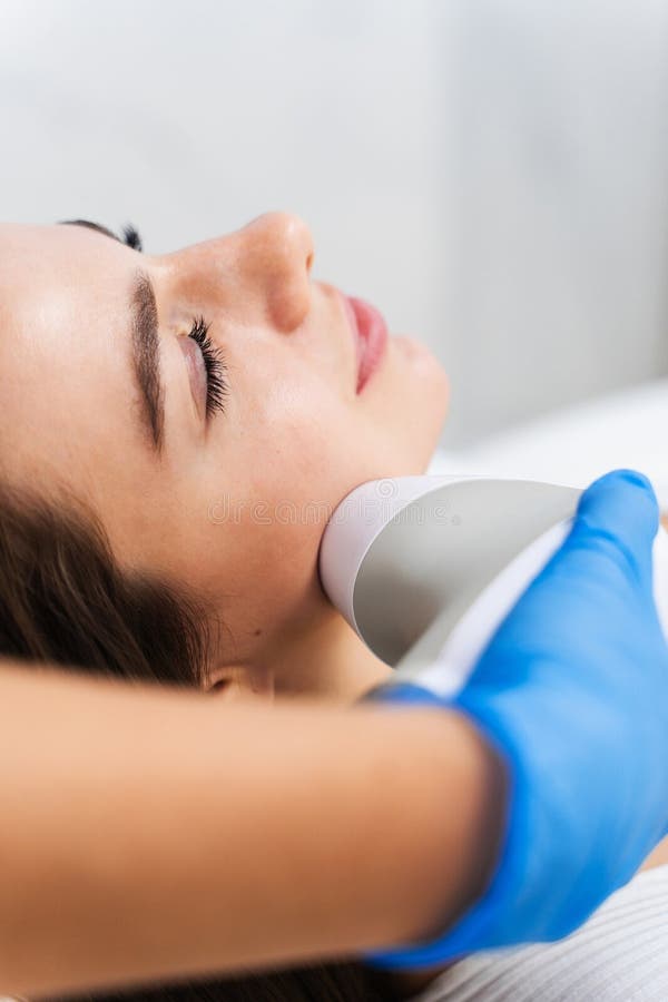 Needle-free Rf-lifting Process. Face-lifting with Help of Special ...