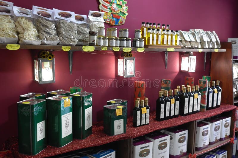 Negozio di alimentari immagine editoriale. Immagine di complimenti ...