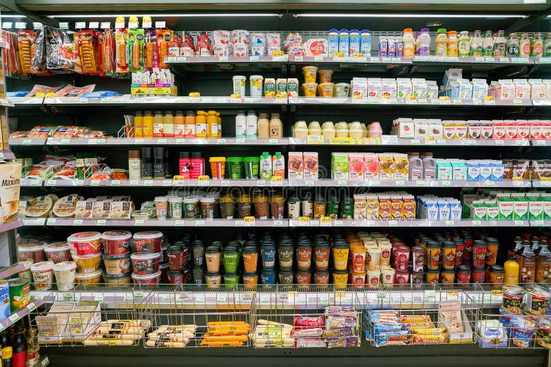 7-11 negozio di alimentari fotografia editoriale. Immagine di retail ...