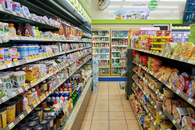 7-11 negozio di alimentari immagine editoriale. Immagine di colore ...