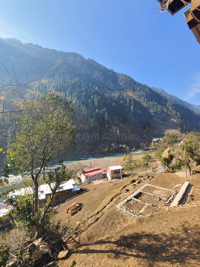 Nelam valley stock image. Image of tourism, kashmir - 349996669