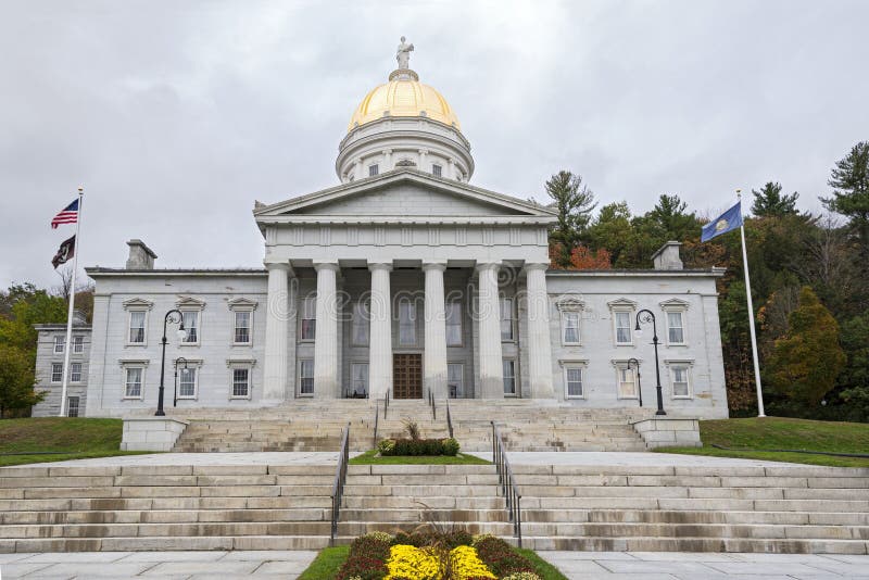 Neoclassical State Capitol Building in Montpelier Vermont Stock Photo ...