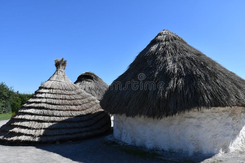 Neolithic Houses in Stonehenge Editorial Photography - Image of blue ...