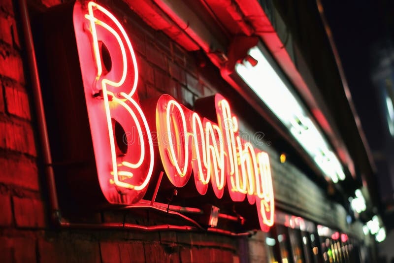 Vintage Bowling Sign Stock Illustrations – 2,282 Vintage Bowling Sign ...