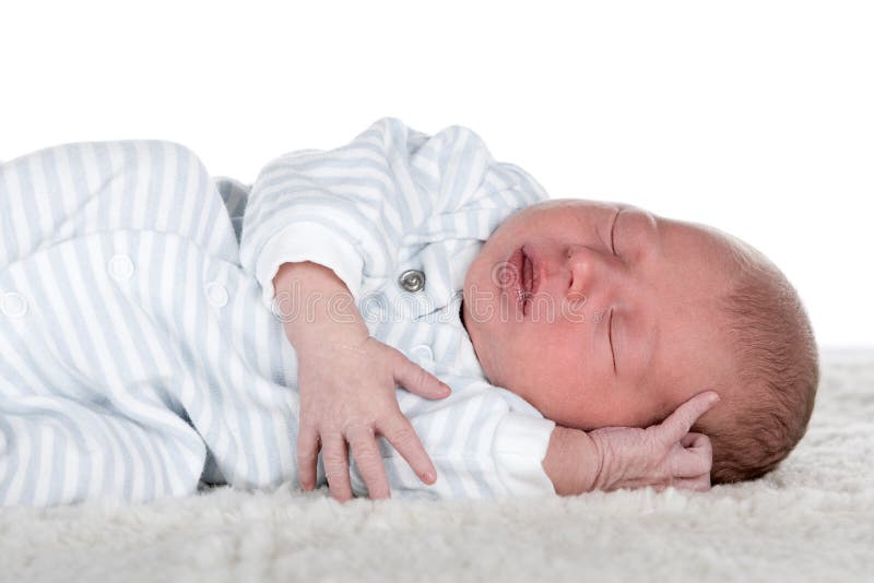 Neonato appena nato immagine stock. Immagine di inizio - 13341287