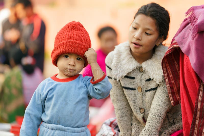 Nepalees meisje redactionele fotografie. Image of armoede - 43483407