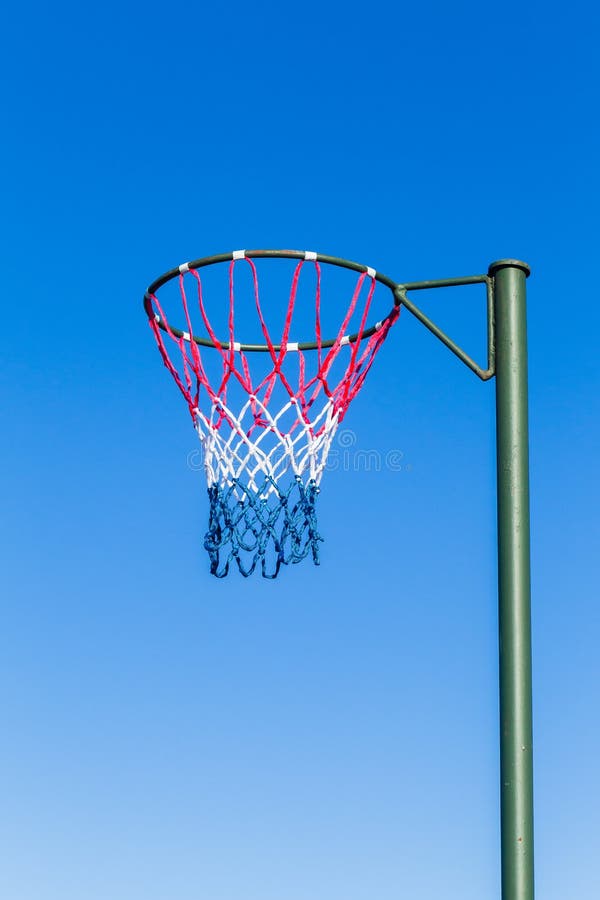 Netball Netto Hoepel Pool in Openlucht Stock Foto - Image of ring ...