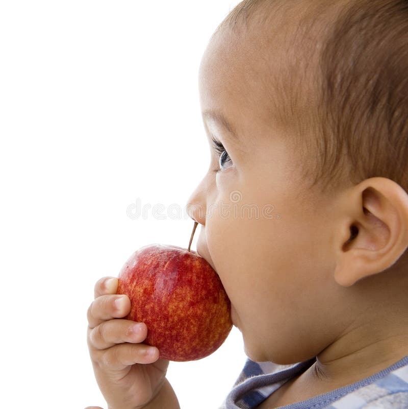 Ein Junge, Der Einen Apfel Isst Stockfoto - Bild von frucht, jugend ...