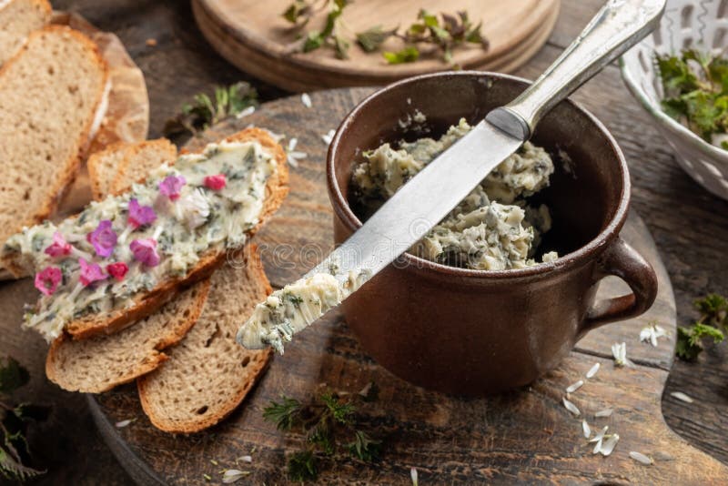 Nettle Butter on a Tip of a Knife Stock Image - Image of herbal, detox ...